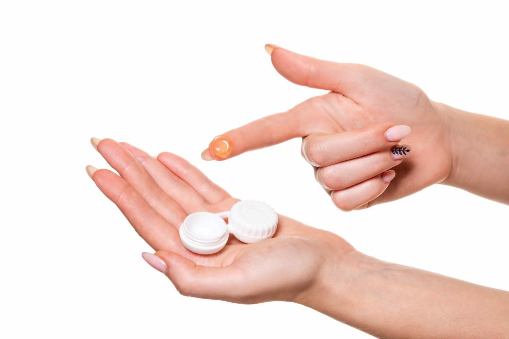 How To Choose The Right Contact Lens Solution For You