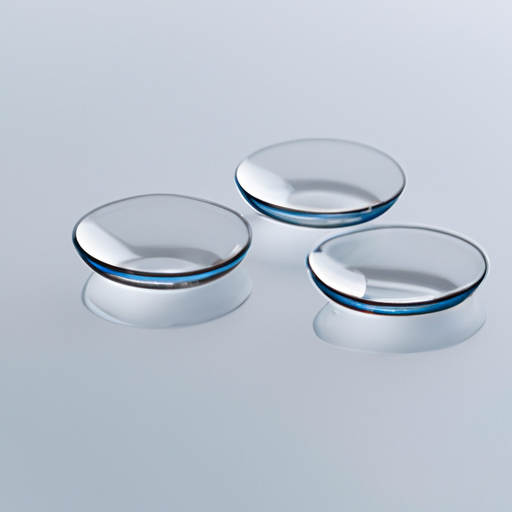 Contact Lens Buying Guide: Factors To Consider Before Making A Purchase ...